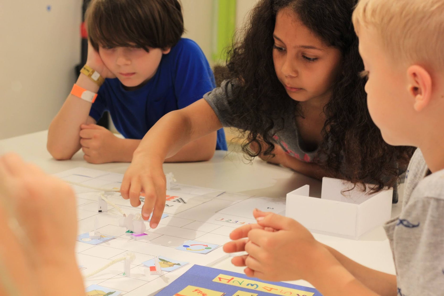 Little Robot Friends